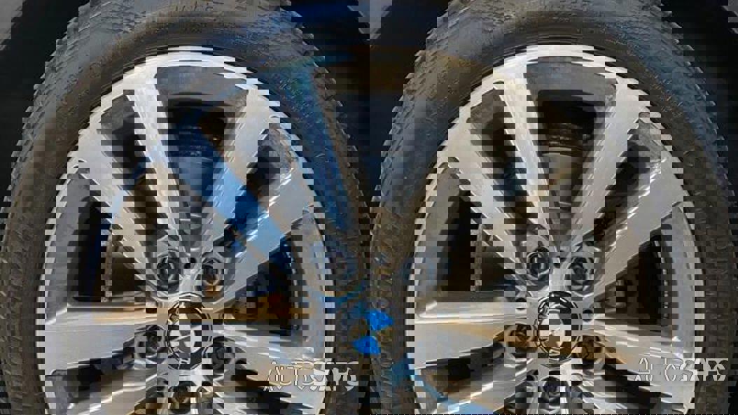 BMW Série 1 116 d EDynamics Urban de 2015 - Auto SAPO