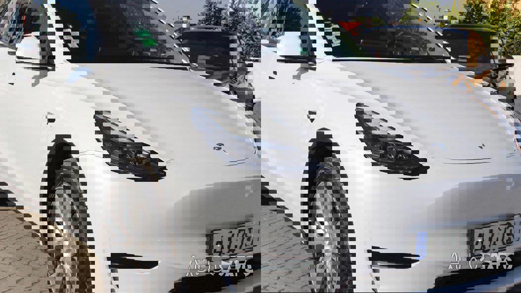 Tesla Model Y de 2022 - Auto SAPO