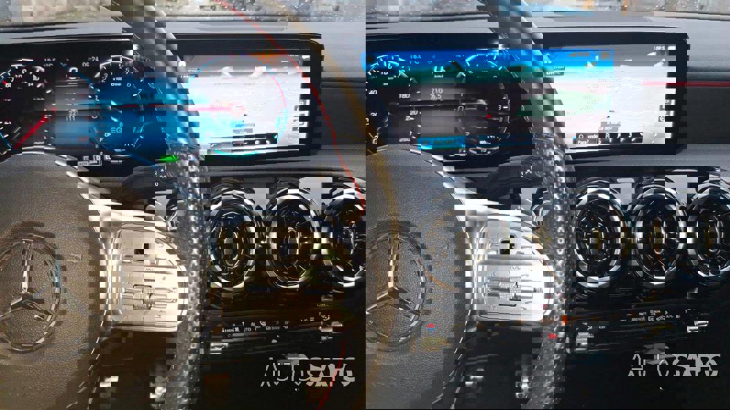 Mercedes-Benz Classe A 250 e AMG Line de 2022 - Auto SAPO