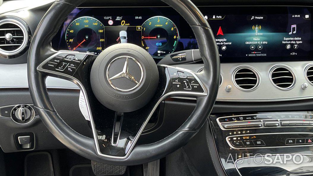 Mercedes-Benz Classe E 300 de Avantgarde 4Matic de 2022 - Auto SAPO