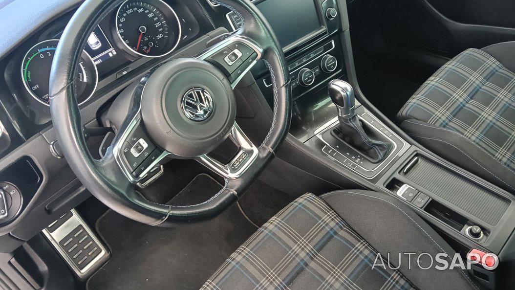 Volkswagen Golf 1.4 GTE Plug-in de 2015 - Auto SAPO