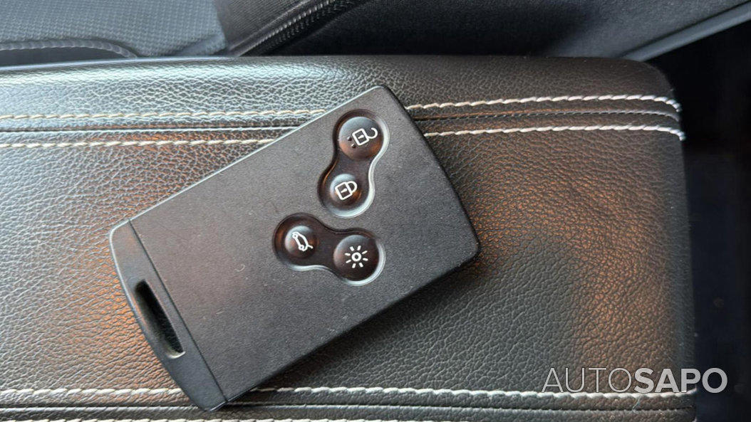 Renault Captur de 2016 - Auto SAPO