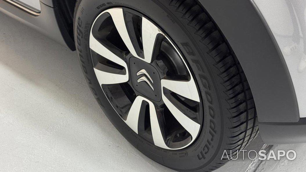 Citroen C3 1.2 PureTech Shine de 2021 - Auto SAPO