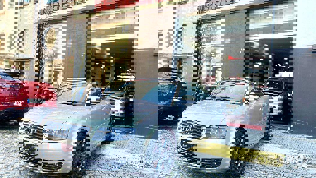 Audi A4 de 2003 - Auto SAPO