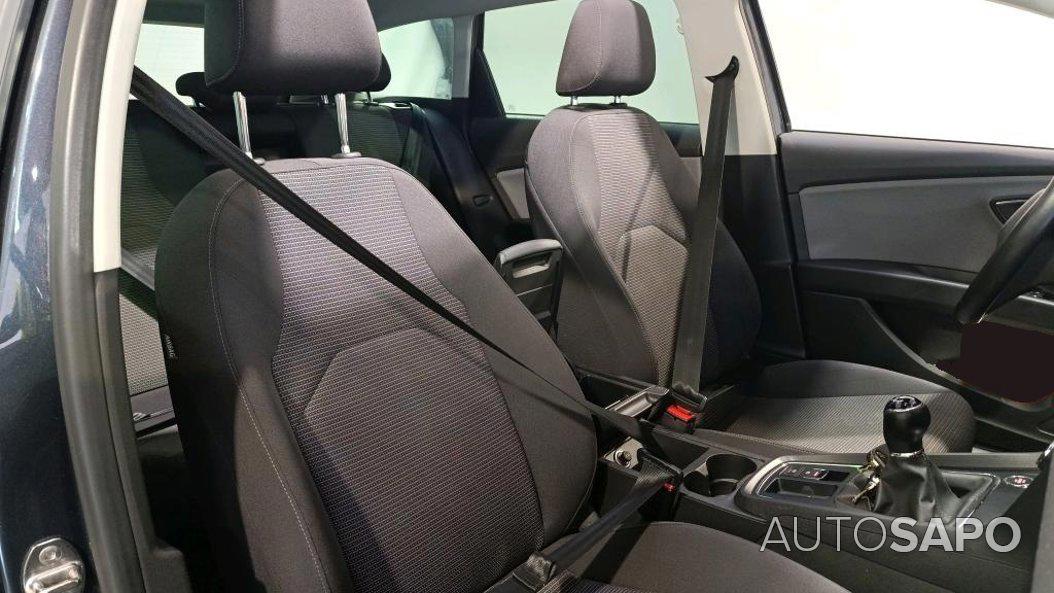 Seat Leon ST 1.6 TDi Style S/S de 2018 - Auto SAPO