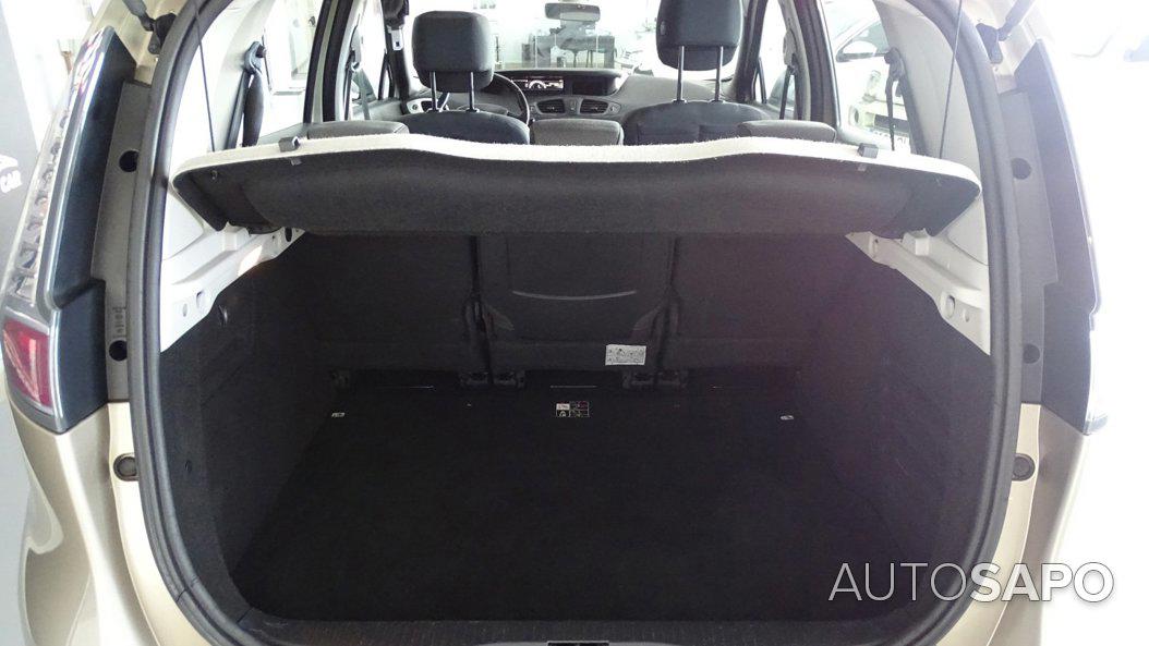 Renault Scénic de 2014 - Auto SAPO