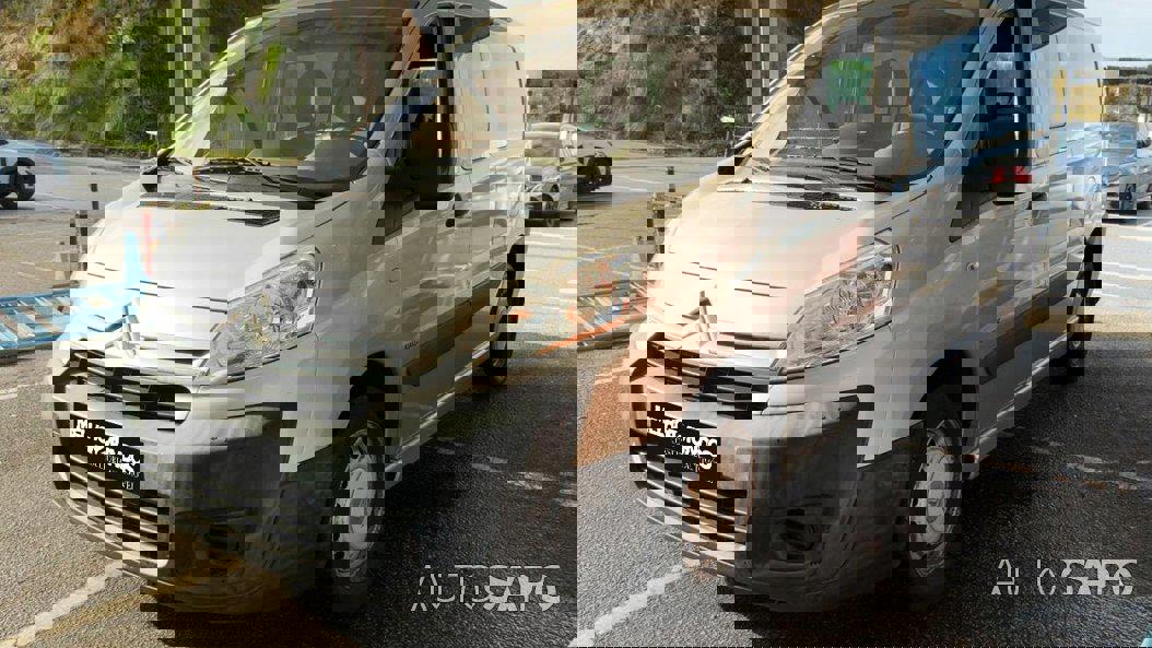 Citroen Jumpy de 2009 - Auto SAPO