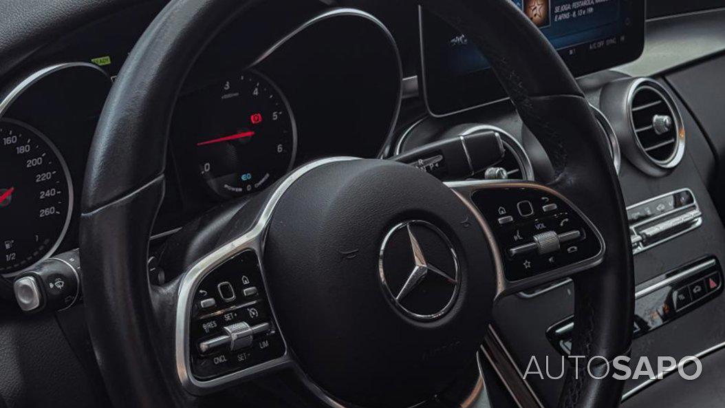 Mercedes-Benz Classe C 300 de Avantgarde de 2019 - Auto SAPO