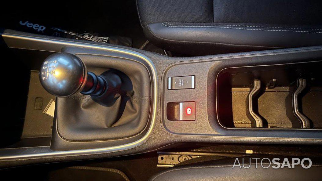 Jeep Avenger 1.2 GSE T3 Altitude de 2024 - Auto SAPO