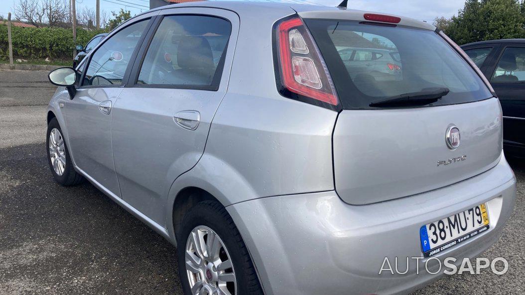 Fiat Grande Punto 1.3 M-Jet Emotion de 2012 - Auto SAPO