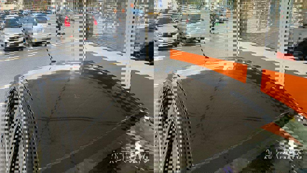 Mitsubishi Lancer 1.6 Invite de 2011 - Auto SAPO