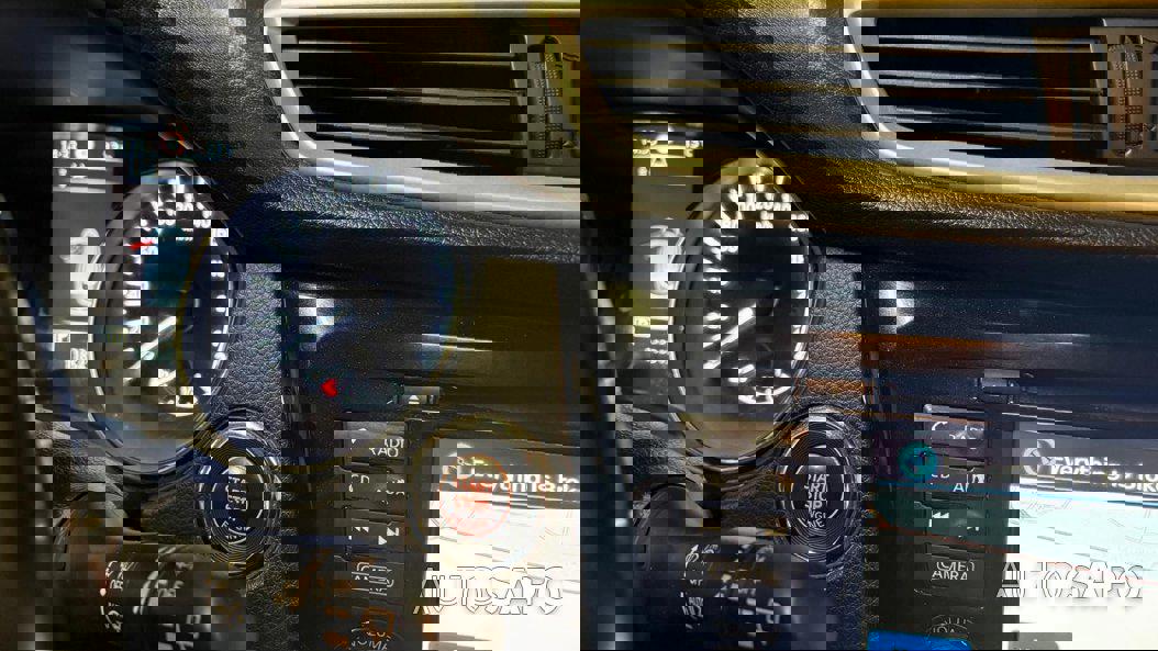 Nissan Qashqai de 2015 - Auto SAPO