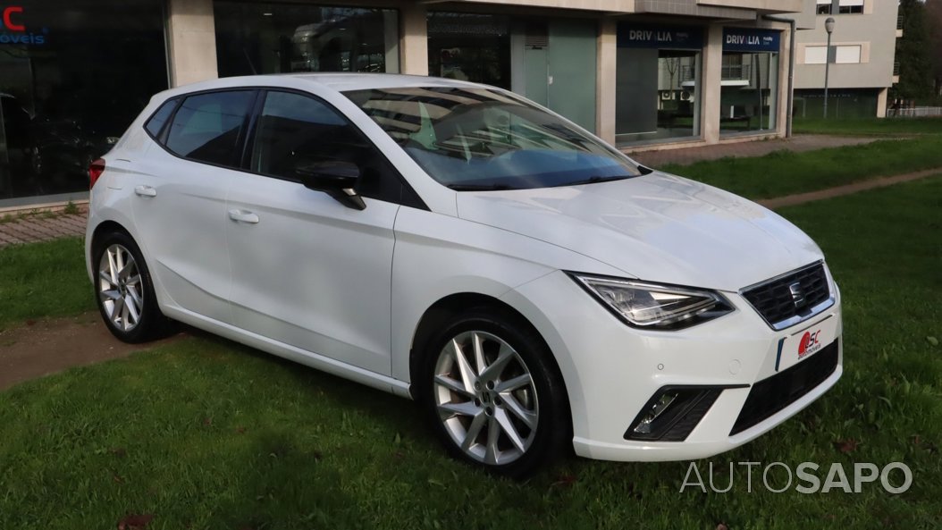 Seat Ibiza 1.0 TSI FR de 2022 - Auto SAPO