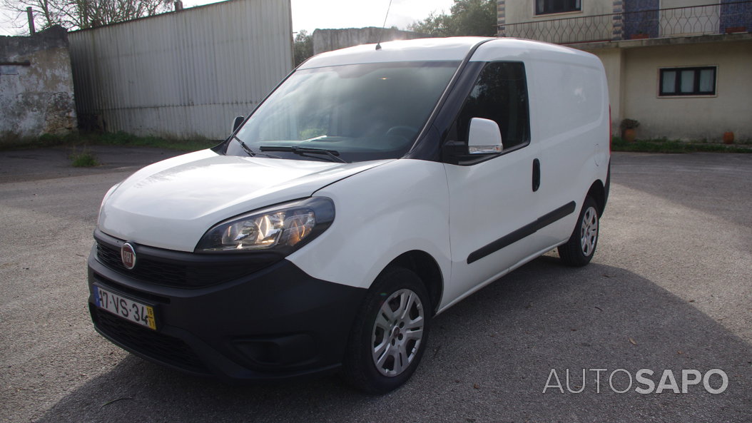 Fiat Doblo 1.3 MJ Easy 3L de 2018 - Auto SAPO