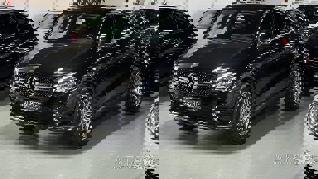 Mercedes-Benz Classe GLC GLC 220 d Coupe 4Matic 9G-TRONIC AMG Line de 2017 - Auto SAPO