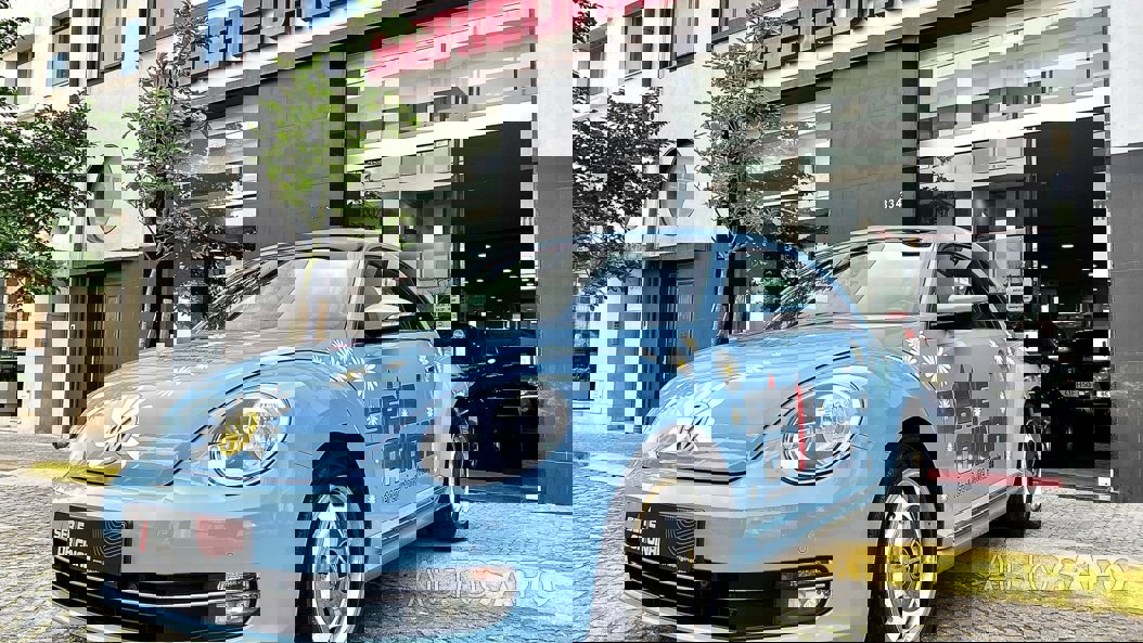 Volkswagen Beetle Azul Usado (2012) Porto, Portugal — Preço e ...