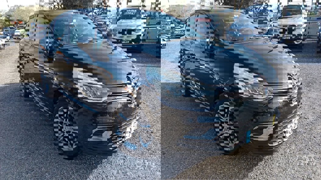 Renault Clio de 2016 - Auto SAPO