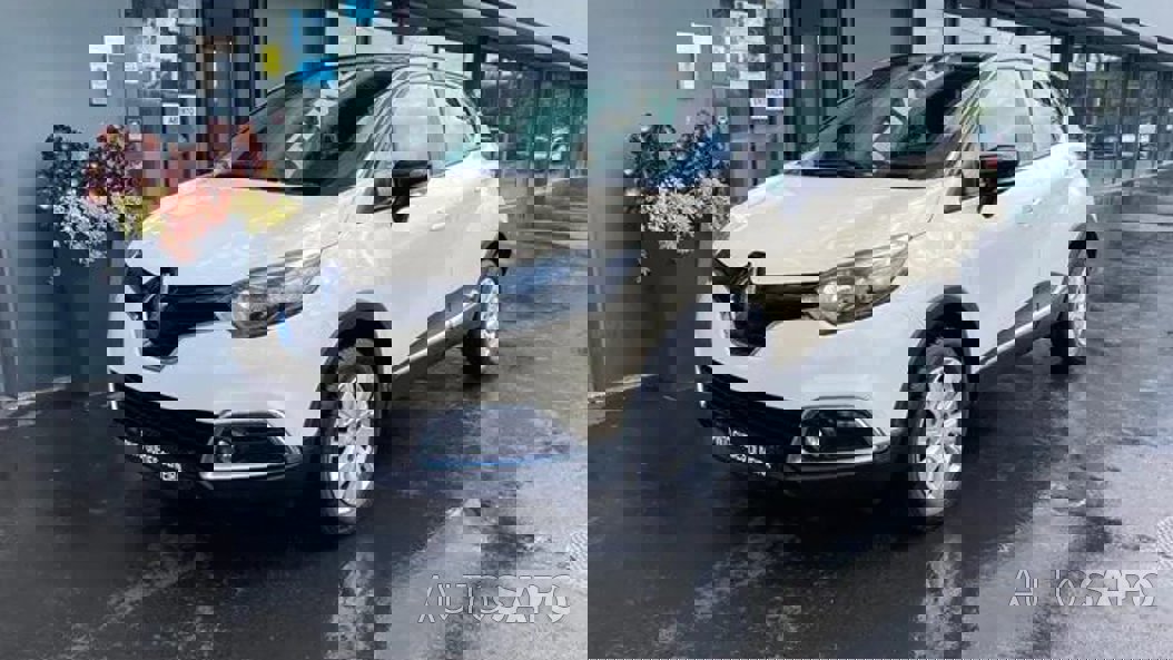 Renault Captur de 2017 - Auto SAPO