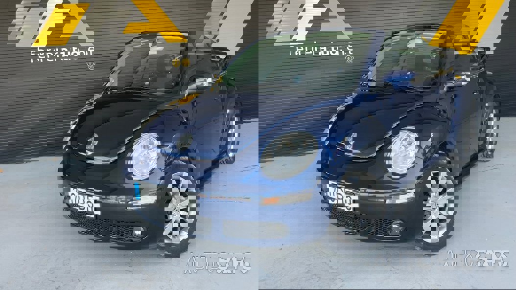 Volkswagen Beetle Azul Usado (2017) Santarém, Portugal — Preço e ...