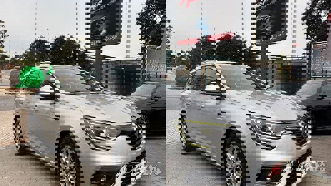 Renault Mégane de 2017 - Auto SAPO