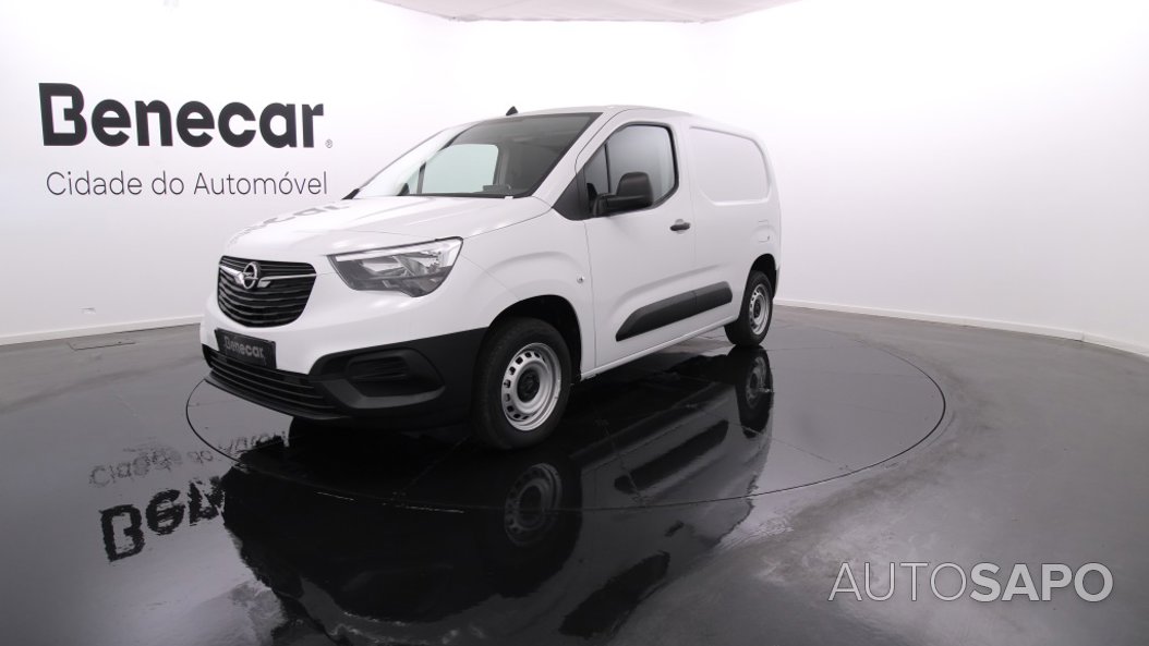 Opel Combo de 2023 - Auto SAPO
