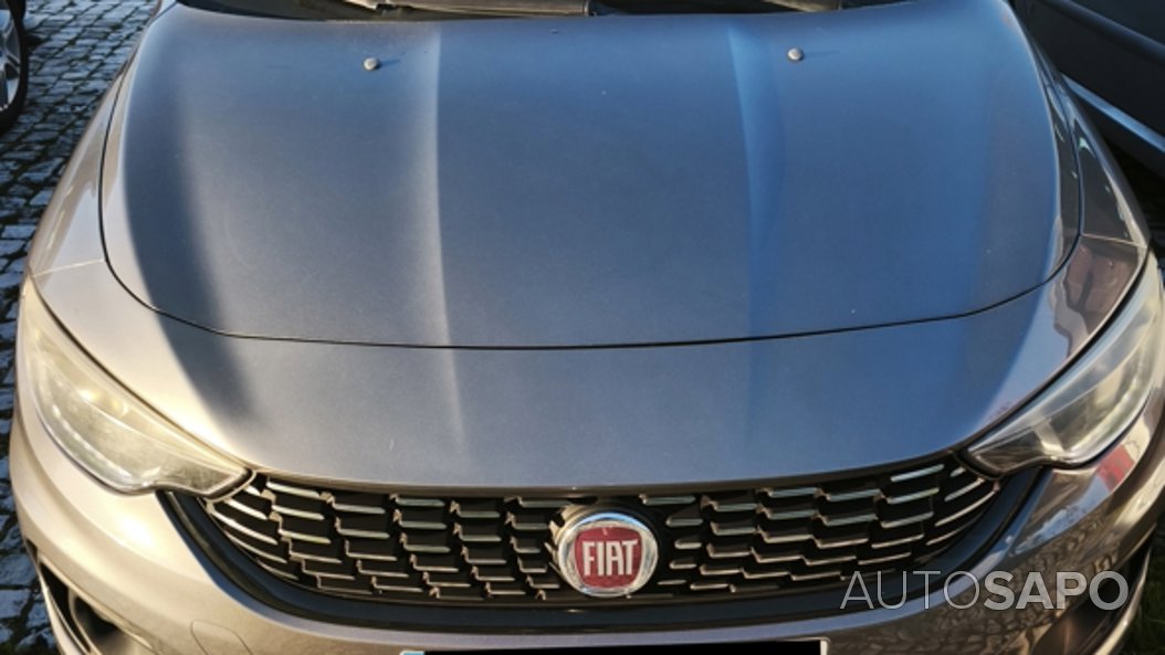 Fiat Tipo 1.6 M-Jet Lounge J17 de 2018 - Auto SAPO