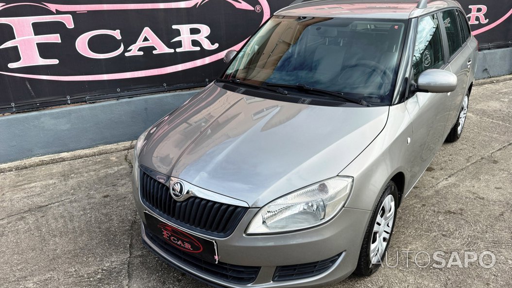 Skoda Fabia de 2013 - Auto SAPO